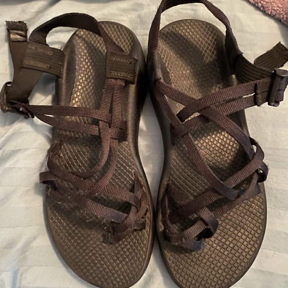 Chaco | Shoes | Chacos Black In Color Dont Like The Strap Around Toe ...